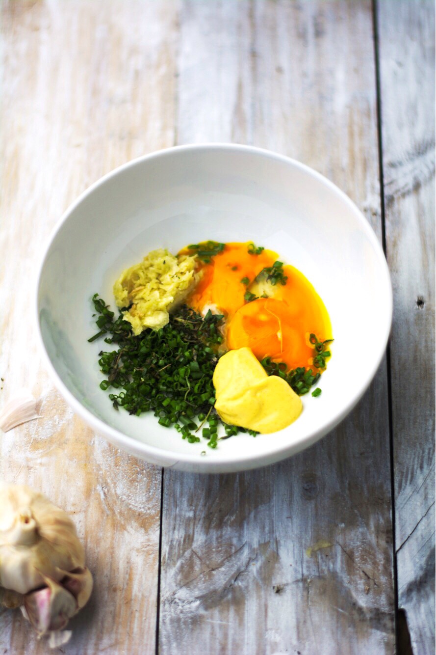 Garlic, chive and thyme aioli | The Modern Husband